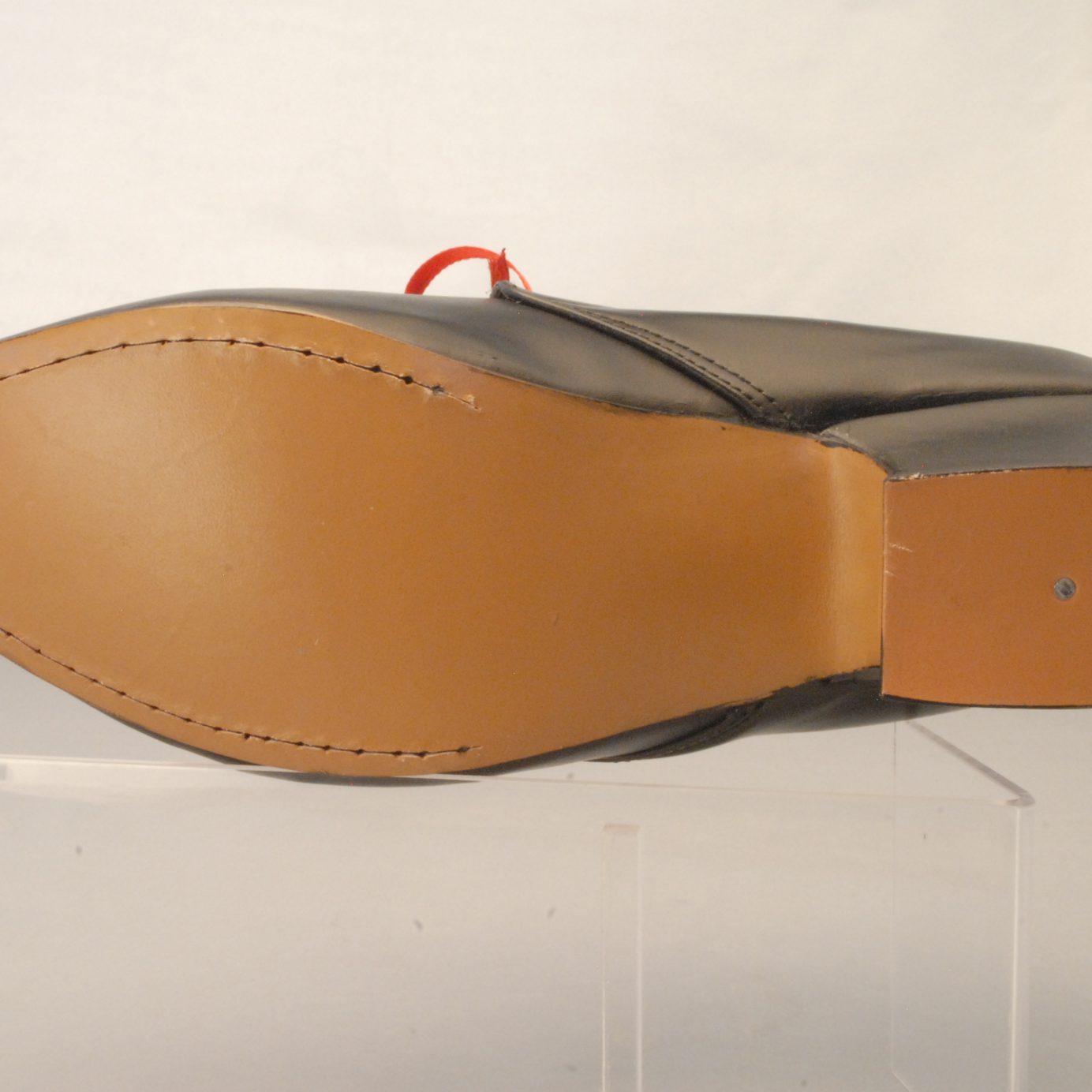 The Anna, a Colonial black-smooth shoe | Fugawee