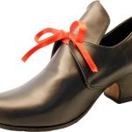 The Anna, a Colonial black-smooth shoe | Fugawee