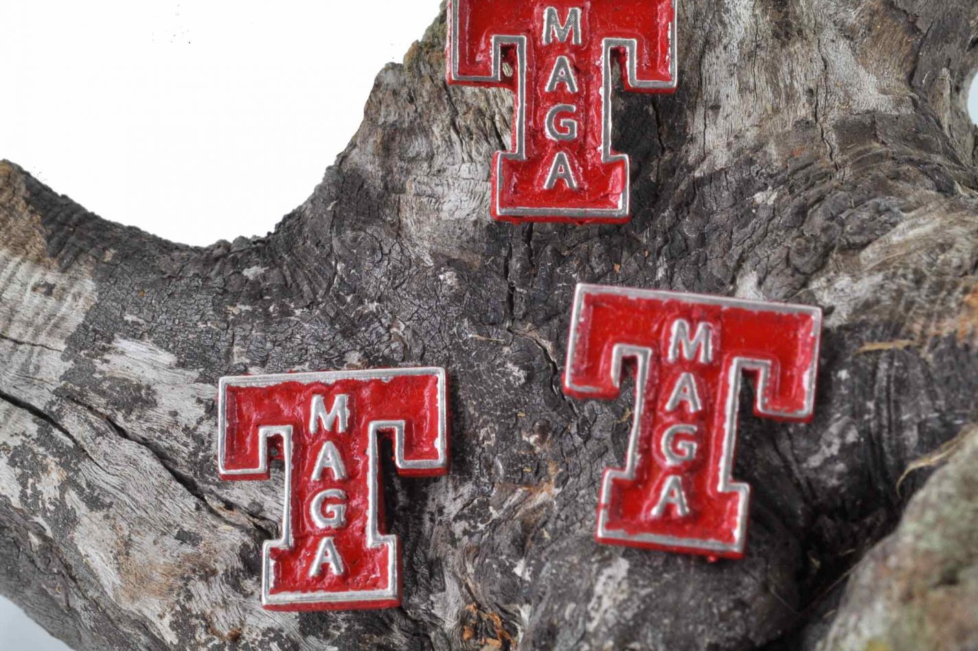 Big T MAGA pins made in the USA | Fugawee